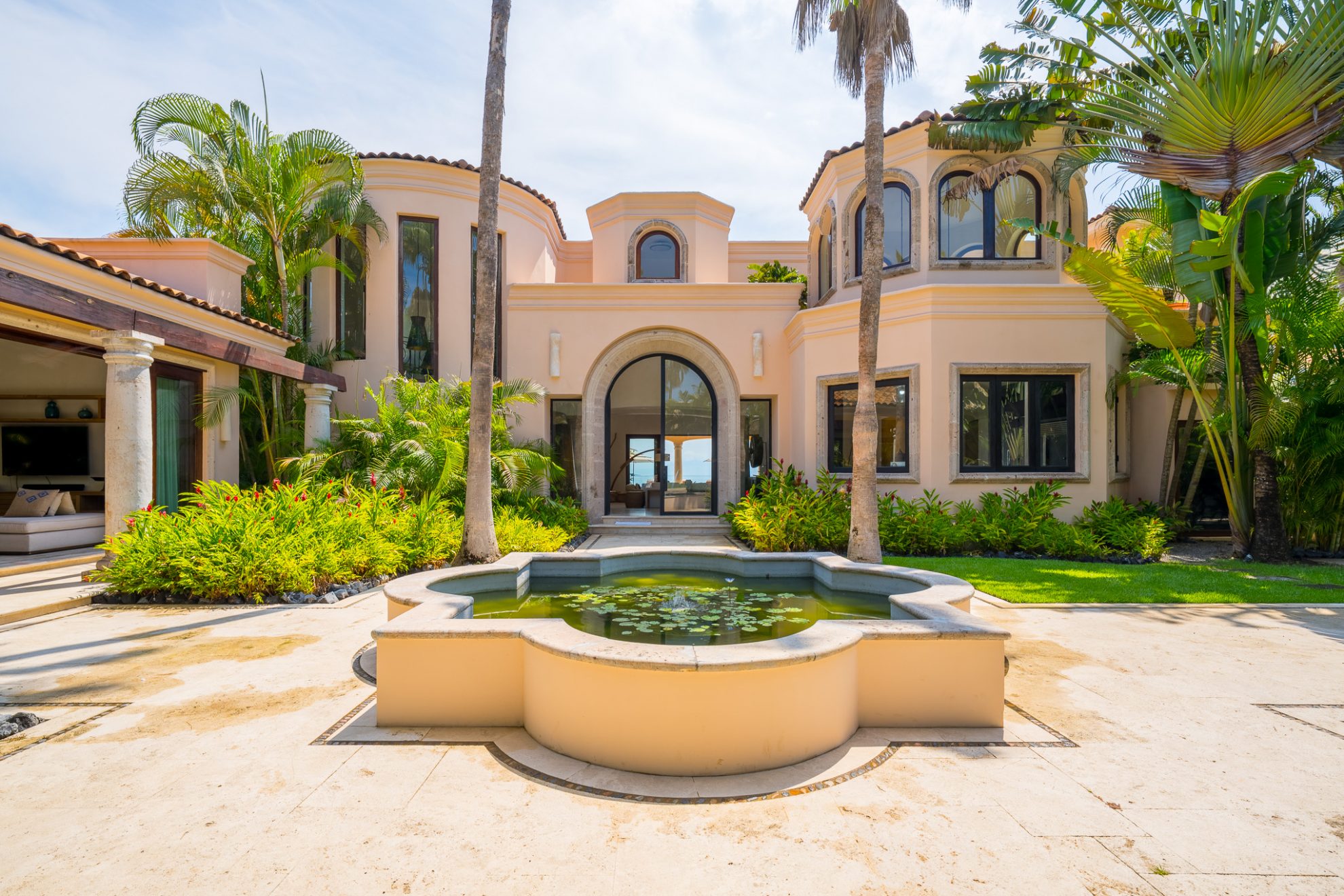 La Punta Estates Casa La Vida | Punta Mita Real Estate Center